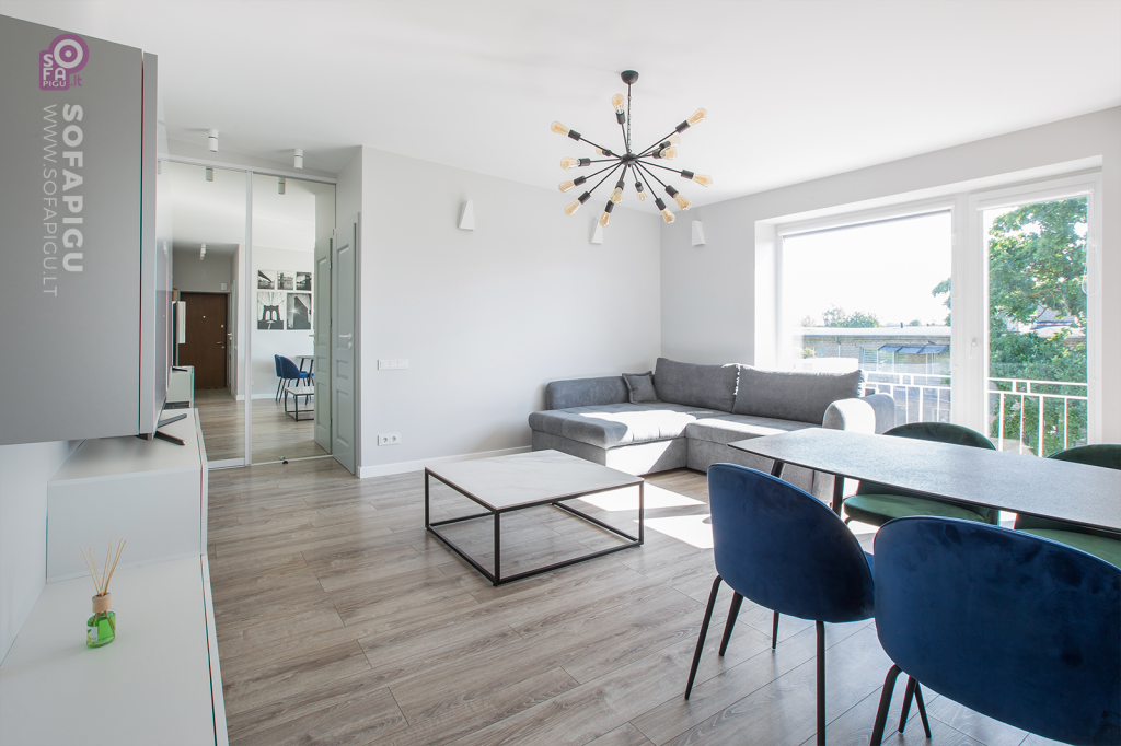 NAMO / BUTO INTERJERAS DIZAINAS PRIES IR PO NUOTRAUKOS GERA KOKYBE