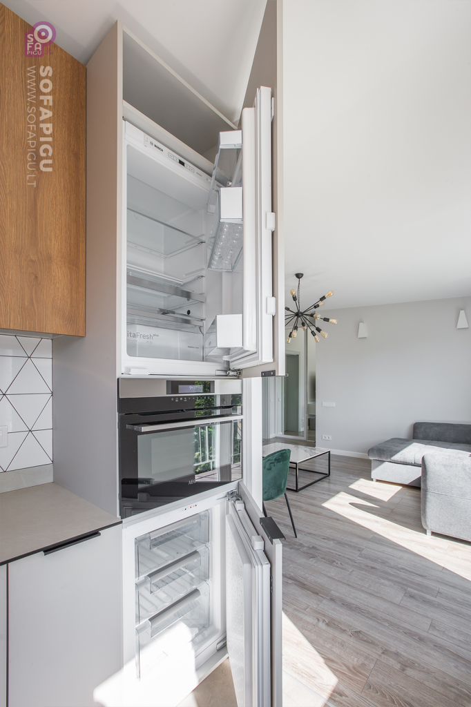 NAMO / BUTO INTERJERAS DIZAINAS PRIES IR PO NUOTRAUKOS GERA KOKYBE